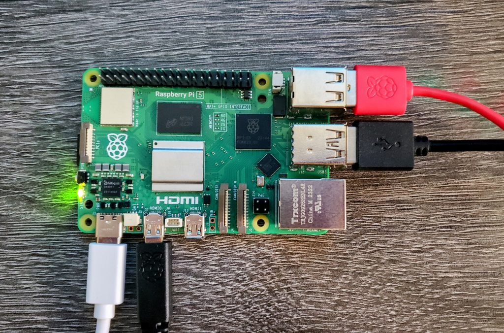 Transformer un Raspberry Pi en station météo connectée - Raspberry Pi France